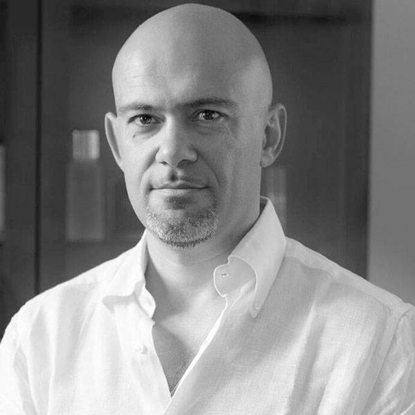 Gian Luca Perris – Maison Peony